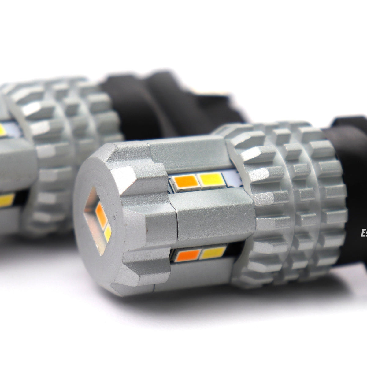 3157: Torch Series Switchback Turn Signal LED Bulbs – Ess K Customs